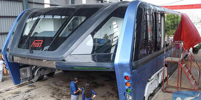 Der rollende Tunnelbus war eine Betrugsmaschine