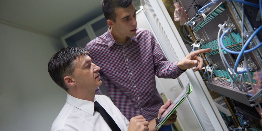 Wie werden Ingenieure 2030 arbeiten? - ingenieur.de