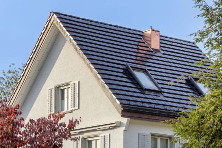 Solardachziegel: Eine echte Alternative zu Photovoltaik? - ingenieur.de