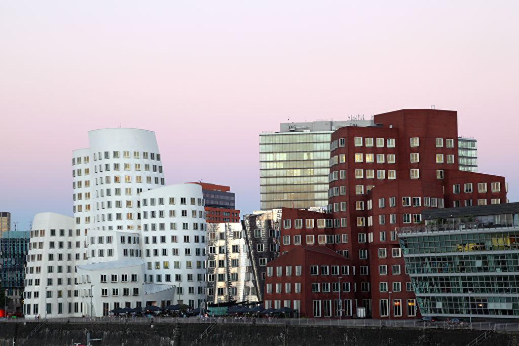 Die spektakulären Bauwerke von Frank Gehry