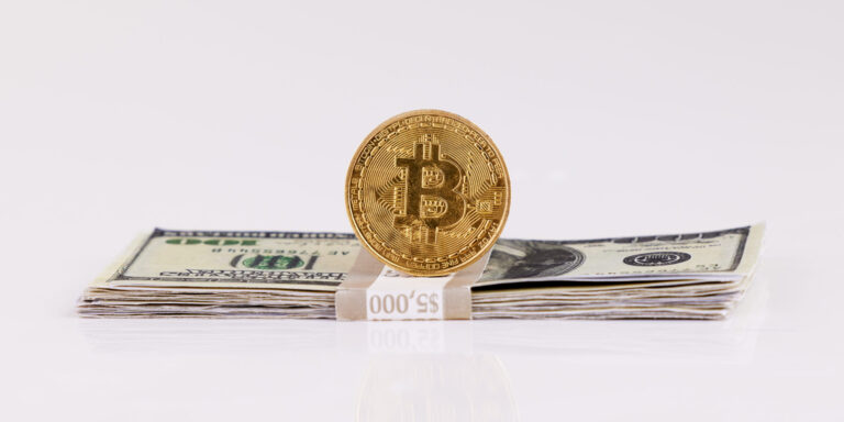 Bitcoin: Top-Analyst mit neuer Prognose! $1 Million in 18 Monaten ...