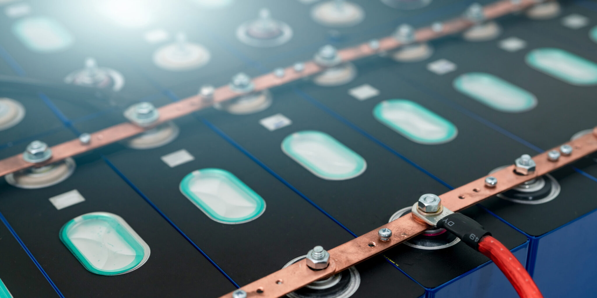 Erste E-Auto-Batterie mit 100% Silizium-Verbundanode vorgestellt