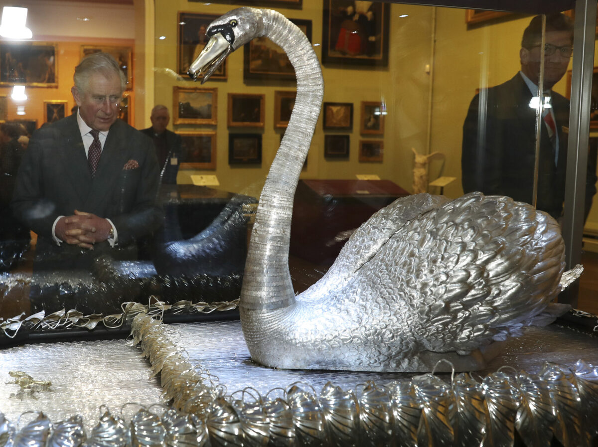 Magisch: Der silberne Schwan bewegt sich seit 1773 mit präziser Mechanik
