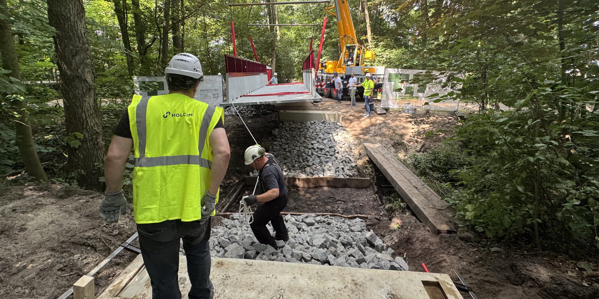 Vorgespannte Carbonbeton-Brücke feiert Deutschland-Premiere
