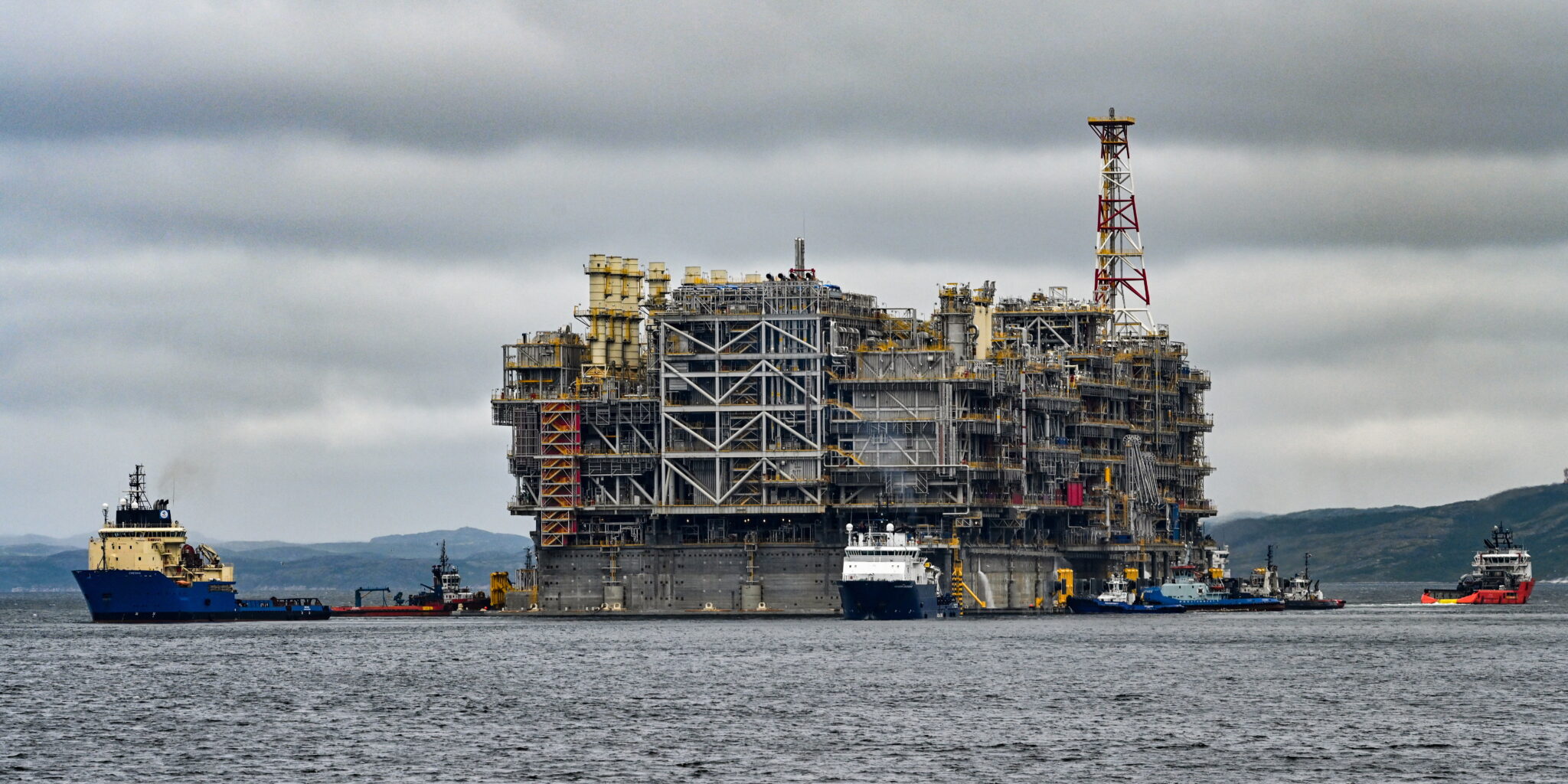 EU stoppt russische LNG-Importe ab 2027 – Trumps Druck zeigt Wirkung