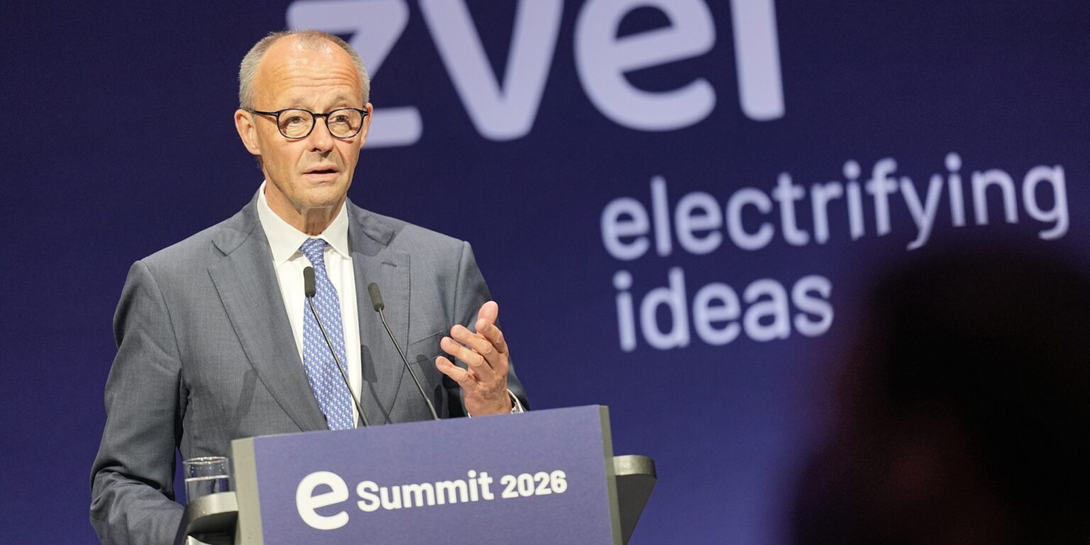 KI statt Ingenieur? „CheckMate“ löst Industrieprobleme selbstständig