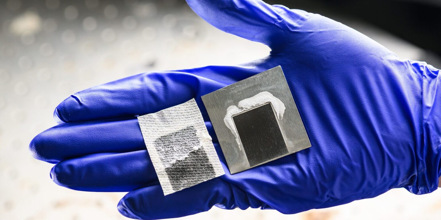 Lithium, Gold, Uran: Diese Folie holt Metalle aus dem Meer – und ...
